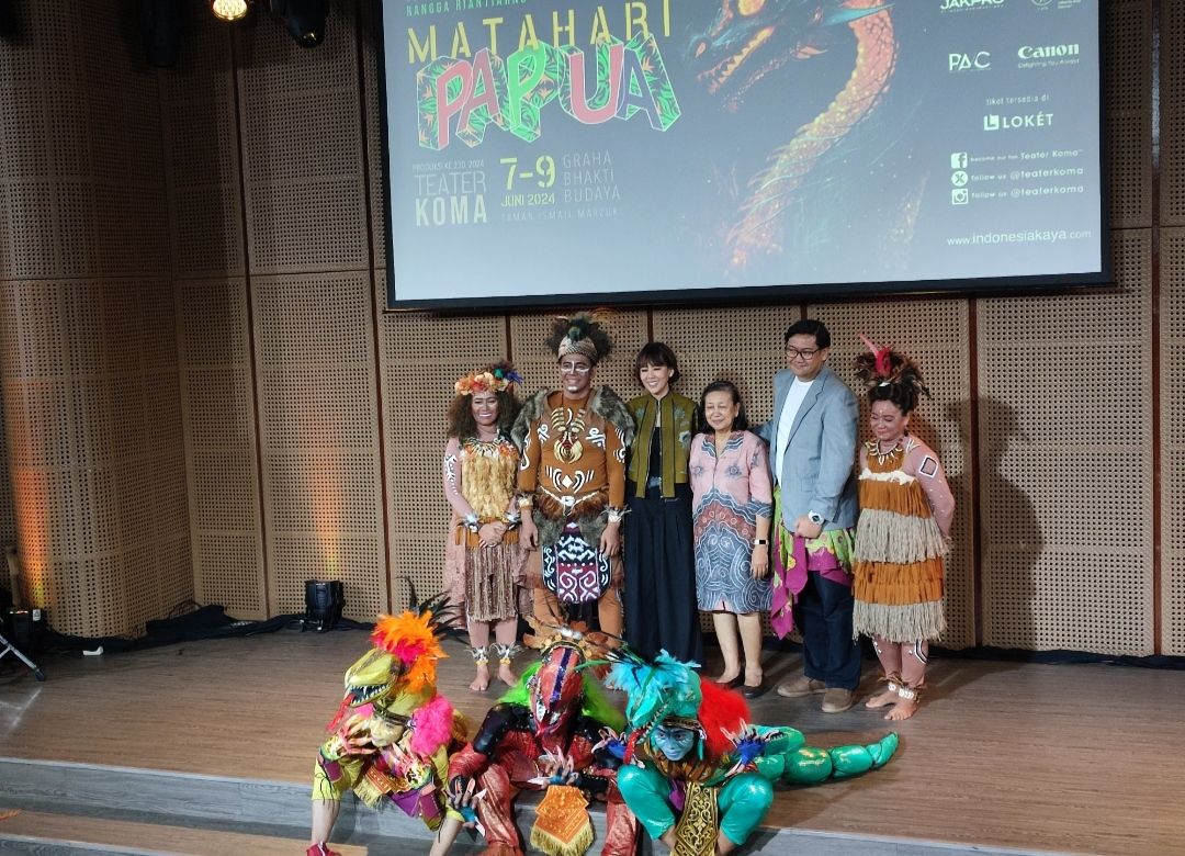 Teater Koma Bakal Pentaskan Matahari Papua, Karya Terakhir N ...