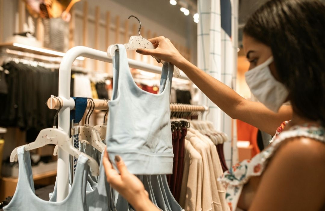 Tips Belanja di Outlet Tanpa Ragu, Produk Original Harga Terjangkau ...